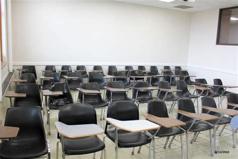 Maclean Hall 217 University Classrooms The University Of Iowa