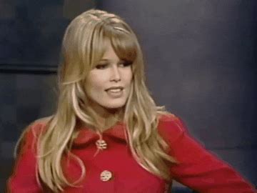 Claudia Schiffer 