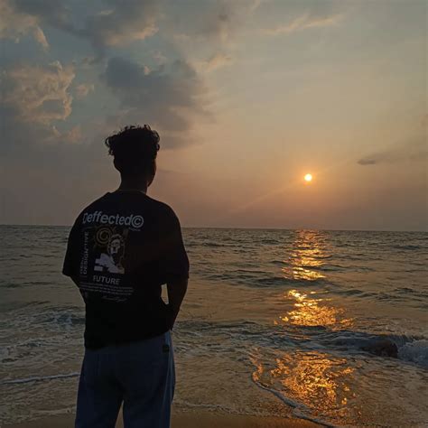 𝘈𝘬𝘴𝘩𝘢𝘪 𝘴𝘢𝘣𝘶 ☁️ 🌊 Mararikulambeach Beach Kerala Instagram