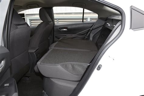 【雷凌15l 领先版后排空间图片 汽车图片大全】 易车