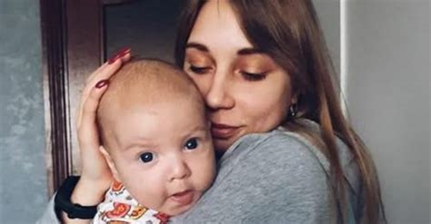 След сватбата временно започнахме да живеем при родителите ми но това което по голямата ми