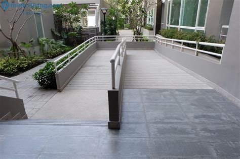 รถเข็นไฟฟ้า ขึ้นทางลาดชันได้หรือไม่ อย่างไร อีไลฟ์ สินค้าสุขภาพ Ergonomics เพื่อชีวิต