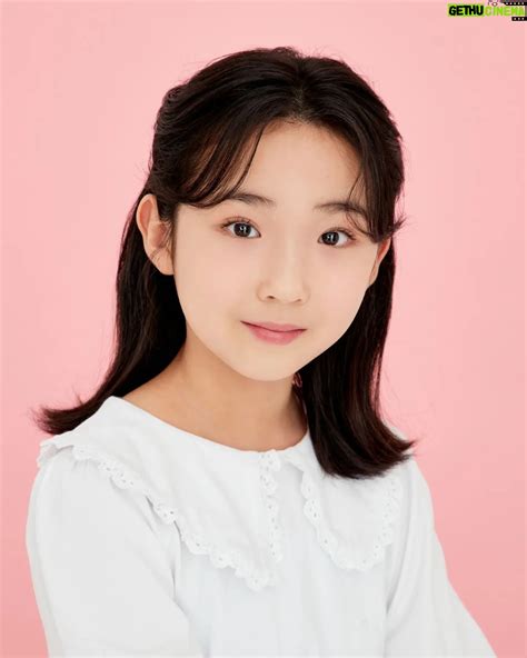 Kim Hyo Gyeong Wiki Biography Age Gallery Spouse And More