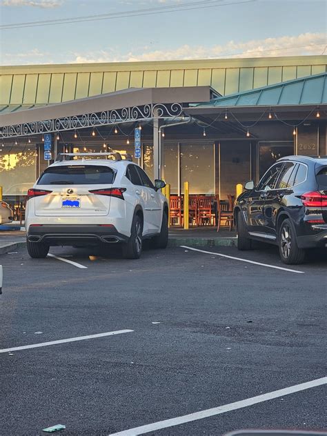 Ignoring The Lines Rmildlyinfuriating