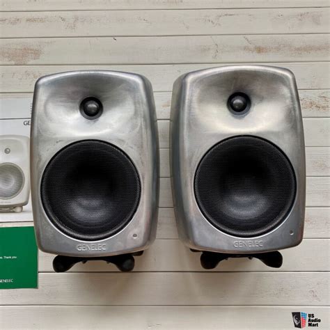 Genelec G Four Speakers Pair Good Condition Class A B Amps