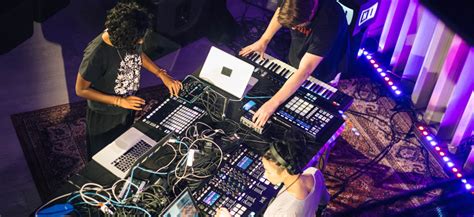 secrets of electronic interfaces collaboration and connectivity