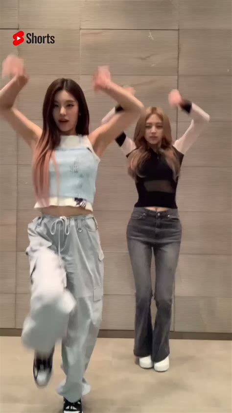 Itzy On Twitter [ Itzy On Youtubeshorts ] 🎧 Shoot Itzy 🎬 Full Version Only On Youtube