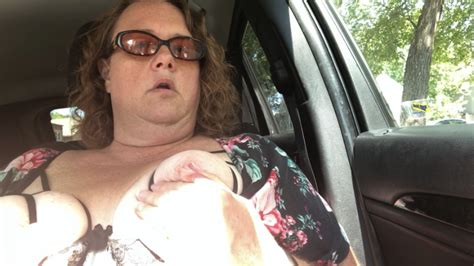 Makemesquirt Horny Hucow Manyvids