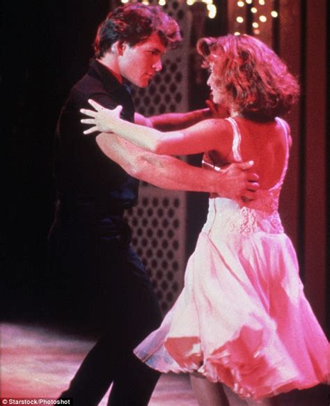 Dancing With The Stars 2010 Jennifer Grey And Derek Hough Show Off
