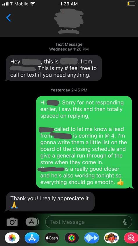 can anyone give me advice on how to respond to these weird texts 😭 r