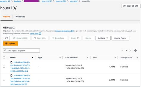Build An Analytics Pipeline That Is Resilient To Schema Changes Using Amazon Redshift Spectrum