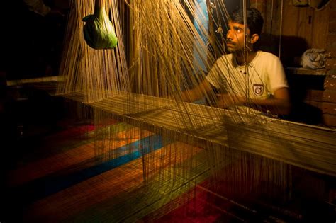 National Handloom Day Importance Of Handlooms Weavers