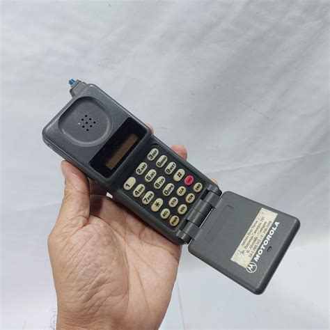 Telefone Celular Antigo Motorola Raridade Ítem Para Coleção Produto Vintage E Retro Vendido