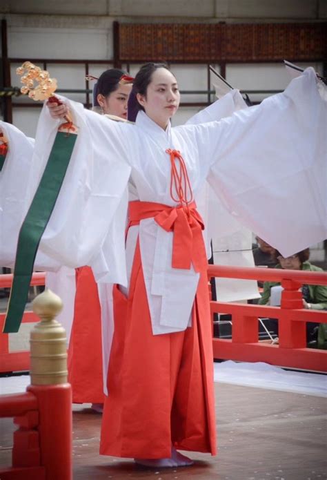 「日本 伝統」おしゃれまとめの人気アイデア｜pinterest｜rie 日本 伝統 神社 巫女 神道