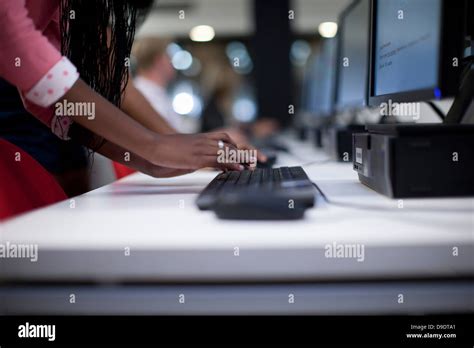 Computer Class Hi Res Stock Photography And Images Alamy