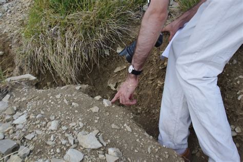 Imaggeo Surface Slip Due To Amatrice Mw6 0 24 Aug 2016 And Norcia Mw6 5 30 Oct 2016 Earthquakes