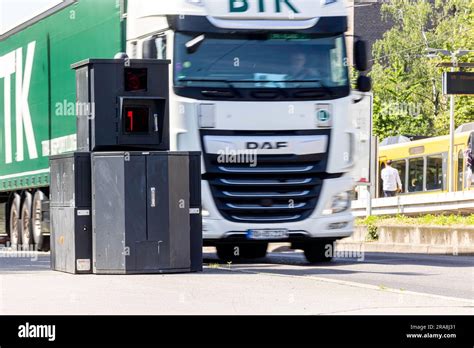 Partly Stationary Radar System Speed Measurement Stuttgart Baden