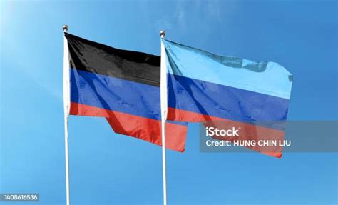 더블 플래그 도네츠크 인민 공화국과 루한스크 인민 공화국 질감 배경에 깃발을 흔들고 0명에 대한 스톡 사진 및 기타 이미지 0명 3차원 형태 Donetsk