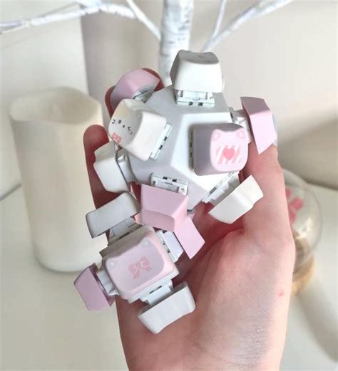 Key Desktop Mechanical Keyboard Fidget Toy Creamy And Clicky Custom Switches Pink Keycaps