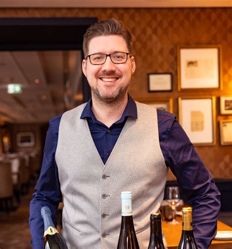 Vitis Weinagentur Familienbetrieb Weinportfolio Weinhandel Spirituosenhandel Weine Für Die