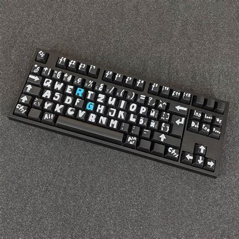 wasd keyboards custom layout v3 with some aqua accents