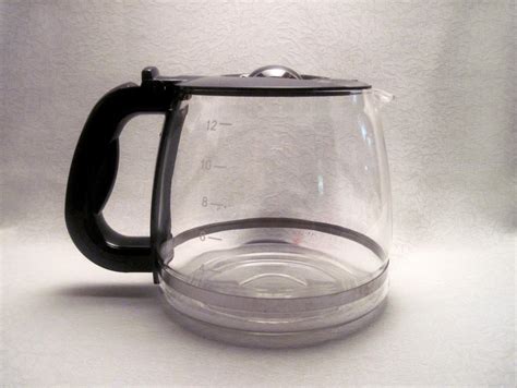 Pause N Serve Coffeemaker Replacement Carafe 12 Cups 6 X 6
