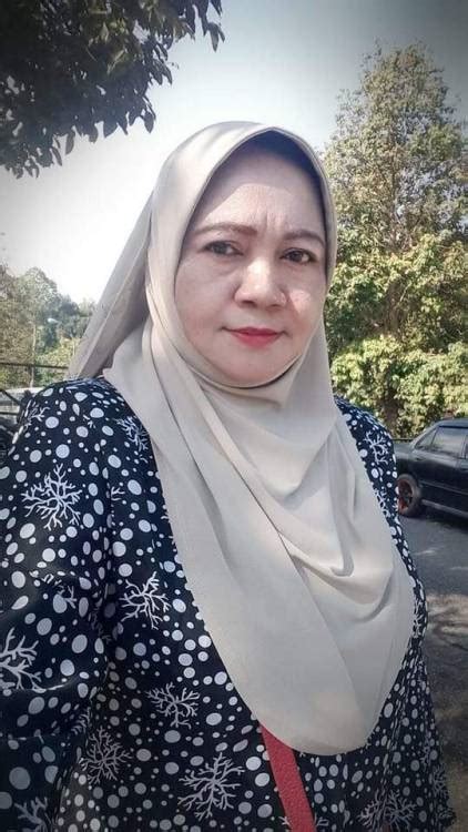 Mama Tetek Tumbex
