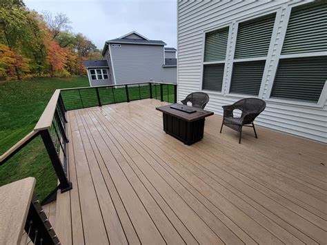 Azeks Multi Width Decking Project Lake Country Decks