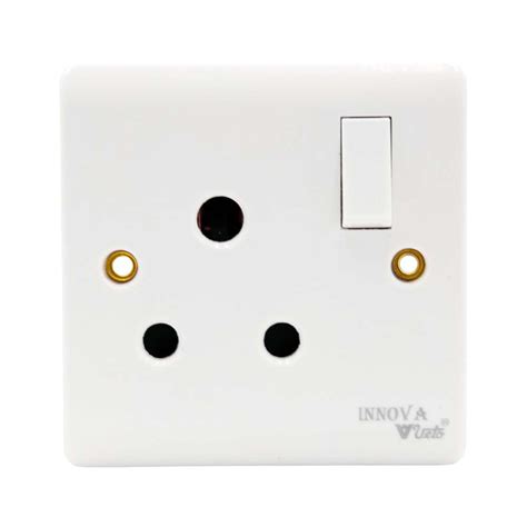 Veto A Gang Round Pin Switch Socket
