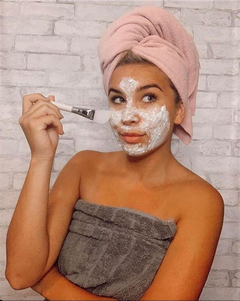 Discover more like GabrielleMoses: Gabrielle in a towel and Related Content | Scrolller
