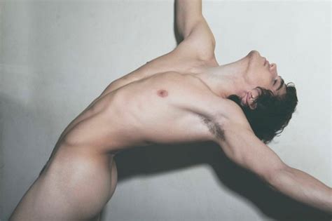 Photo Gallery 2714 Gaynomenal