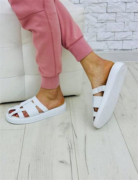 Шлепанцы натуральная кожа белые р 36 40 — цена 1500 грн в каталоге