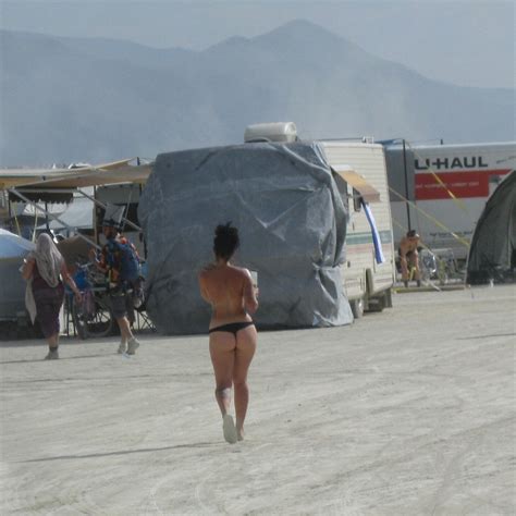 Burning Man Beauty Porn Photo Eporner