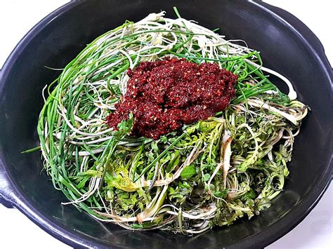 제철 봄나물요리 달래냉이김치