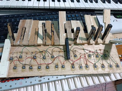 Im Try To Make Velocity Midi Keboard By Using Two Keypad And Two Keypad Have The Same Row Pin