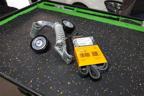 벤츠 Cla200 벨트 소음 외부벨트 텐셔너 베어링 세트 서비스b 만기지나 엔진오일 교환까지 네이버 블로그