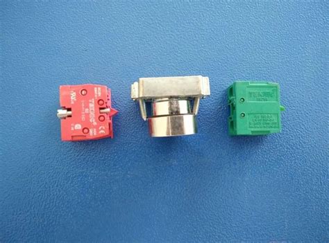 Teknic Red And Green Push Button Switch For Industrial At ₹ 40piece
