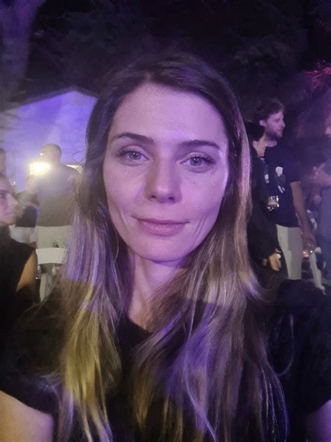 Devgonerogue Medium Devgonerogue Medium