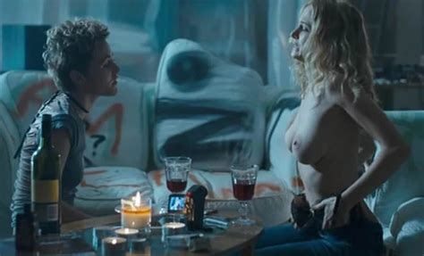 Heather Graham Lesbo Sex In Boogie Woogie Scandalplanet Com Blonde Porn Feat Jaime Winstone