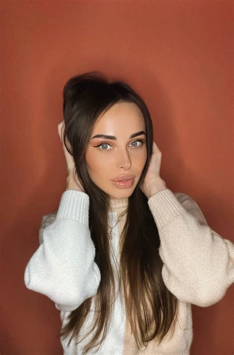 Irishka From Ukraine 28 Years Old Id 107318