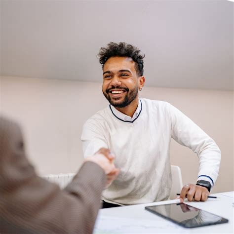Maximizing Your Chances For Scholarship Tips For A Standout