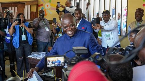 Заместник председателят на НК на КНПКС Му Хун ще присъства на церемонията по встъпване в