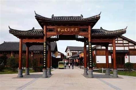 古建亭子 古建长廊 门楼牌坊 祠堂寺庙 古典木屋 古建筑设计建造