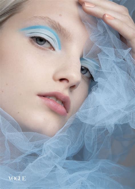 Vogue Cs By Alex Schier Vogue Czechoslovakia