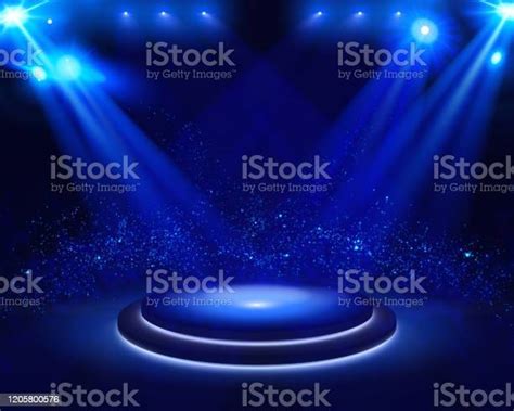 아름다운 조명과 연기로 빛나는 무대 검은 색 배경에 연기 볼륨 라이트 효과가있는 파란색 벡터 스포트라이트 경기장 흐림 프로젝터