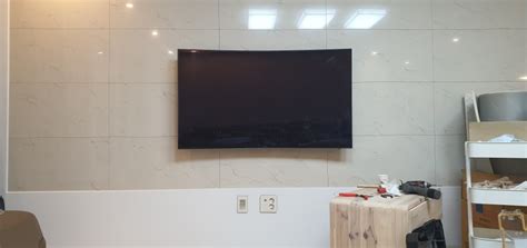 셋탑숨김 Led시계와 선매립 라이프스타일 슈퍼앱 오늘의집