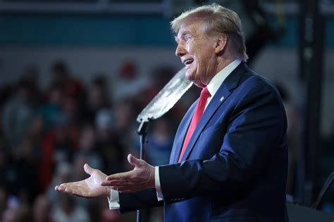 Fox News Host Confronts Republican Senator Over Trumps Brainwashing Of The Party