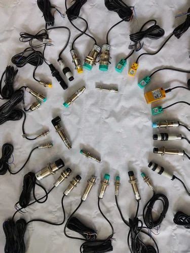 Dolphin Proximity Sensor At Rs 175 Piece Inductive Proximity Sensor In Ahmedabad Id