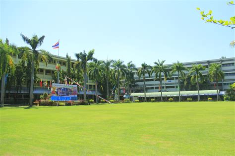 โรงเ โรงเรียนออนใต้วิทยา อ สันกำแพง Ontaiwittaya School
