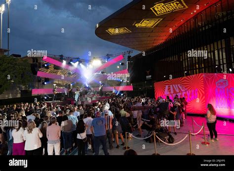 Austin Texas Usa April Country Singer Nate Smith Performs